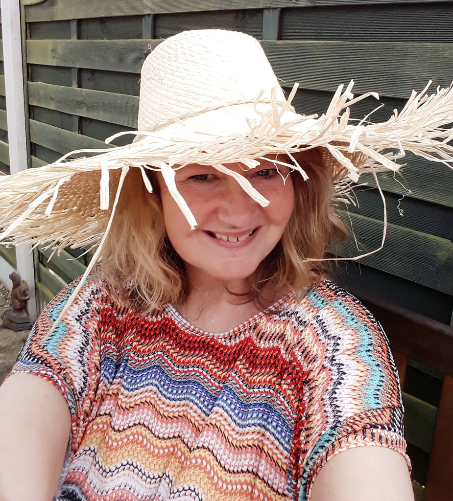 FRAYED WIDE BRIM PACKABLE RAFFIA HAT - by Madaraff – ethically gifted